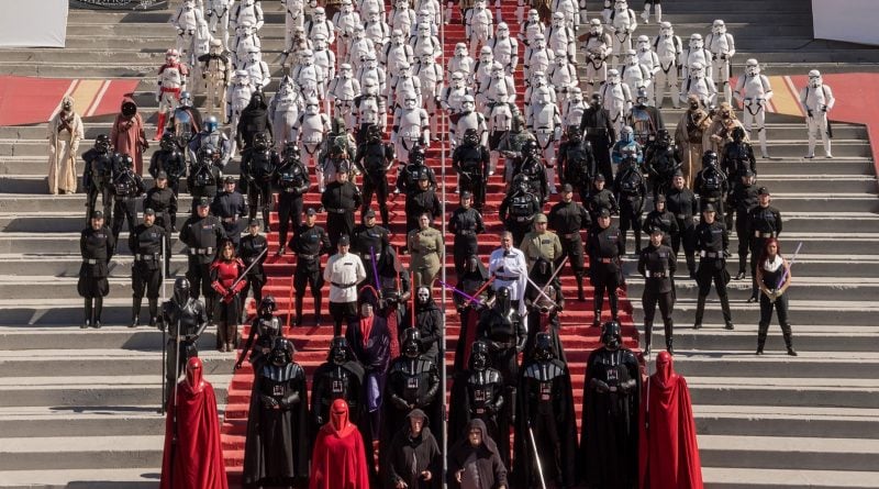 Editorial: Bad Guys Doing Good - An Inside Perspective on the 501st ...
